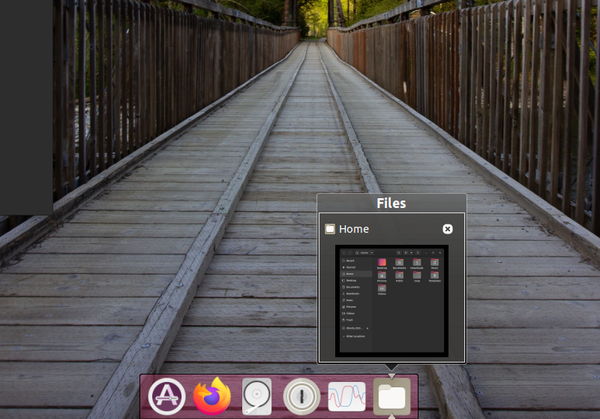 7 Docks to Customize Your Linux Desktop
