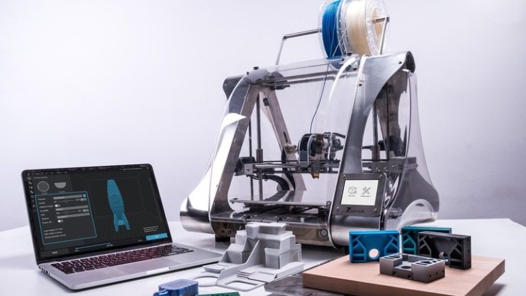 Open Source 3D Printing: Exploring Scientific and Medical Solutions