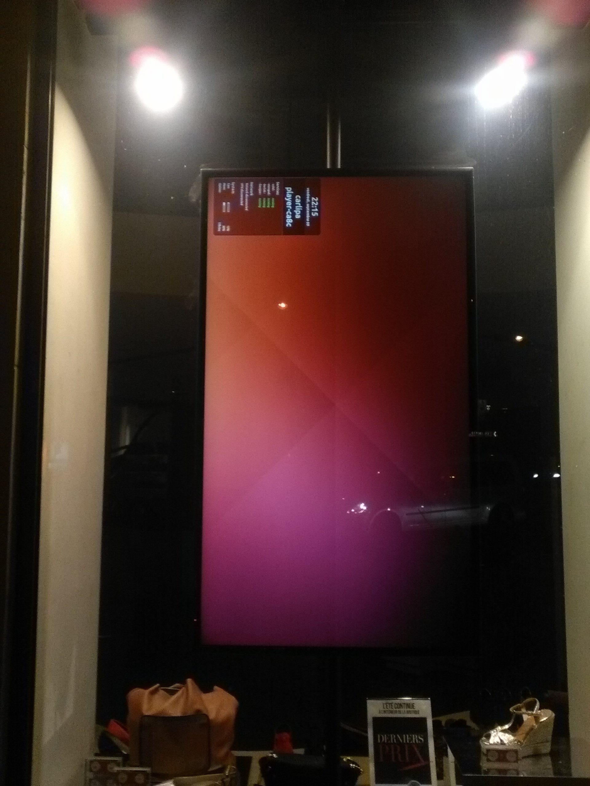Ubuntu Linux Spotted in Real Life